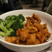 WEST AVE GRILLE JENKINTOWN RESTAURANT AND FOOD TRUCK - 362 Photos & 290 ...
