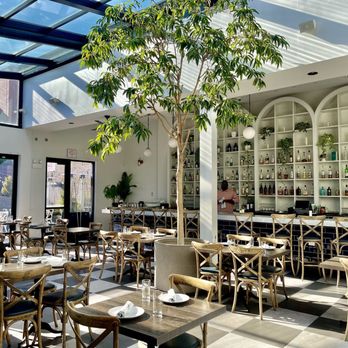 BIXI BEER - Updated May 2025 - 1094 Photos & 460 Reviews - 2515 N ...