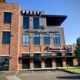 PROOF - Updated July 2025 - 270 Photos & 349 Reviews - 924 N Columbia ...