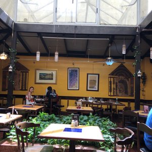 EL PATIO DE SAM - 141 Photos & 158 Reviews - Calle San Sebastian 102 ...