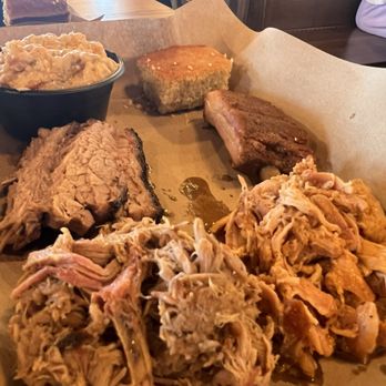 MISSION BBQ - Updated March 2025 - 71 Photos & 32 Reviews - 7111 S ...