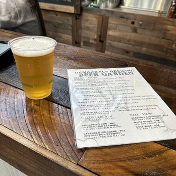 DEMOCRACY BREWING - Updated May 2025 - 465 Photos & 352 Reviews - 35 ...