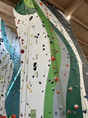 FIRST ASCENT - ARLINGTON HEIGHTS - Updated November 2025 - 46 Photos ...