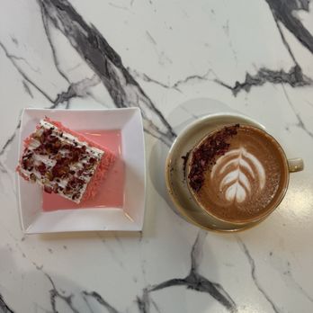 DELAH COFFEE - Updated July 2024 - 966 Photos & 484 Reviews - 370 4th ...