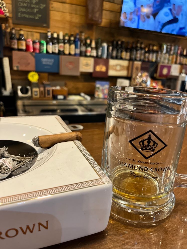 CIGAR LIFE - Updated January 2025 - 18 Photos & 20 Reviews - 5724 S ...