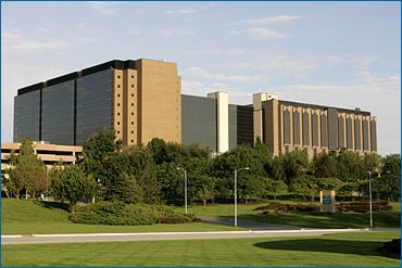 SOMERS EYE CENTER - Updated October 2025 - 2790 Clay Edwards Dr, Kansas ...