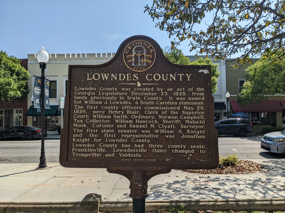 LOWNDES COUNTY HISTORICAL MARKER - Updated June 2024 - 100 E Central ...