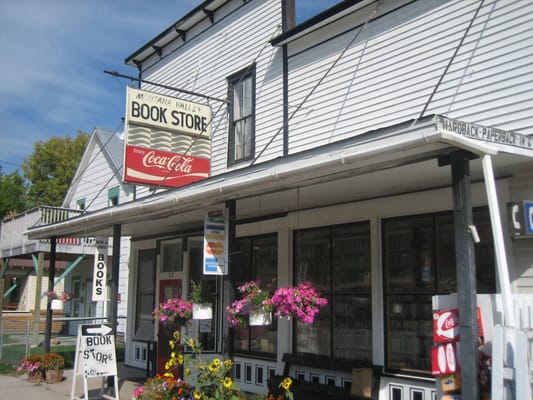 MONTANA VALLEY BOOK STORE - Updated December 2025 - 12 Photos & 21 ...