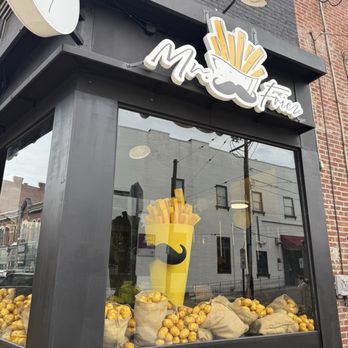 MR FRIEZ - Updated January 2026 - 25 Photos & 17 Reviews - 4213 Butler ...