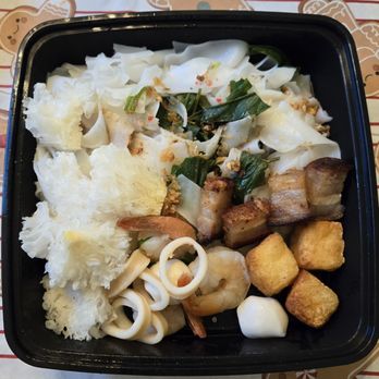 THAI TASTE - Updated July 2024 - 116 Photos & 32 Reviews - 1764 E ...