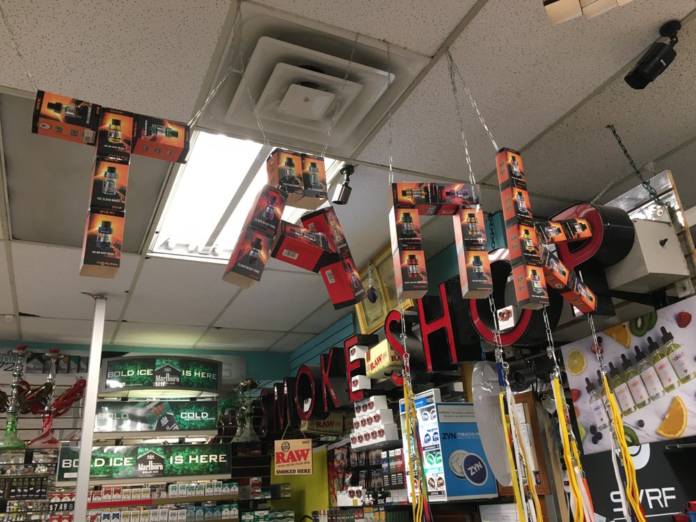 TOBACCO 4 LESS - Updated October 2025 - 15 Photos - 5680 S Redwood Rd ...