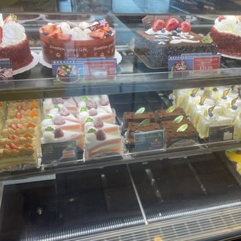 85°C BAKERY CAFE-RANCHO CUCAMONGA - Updated July 2025 - 1086 Photos ...