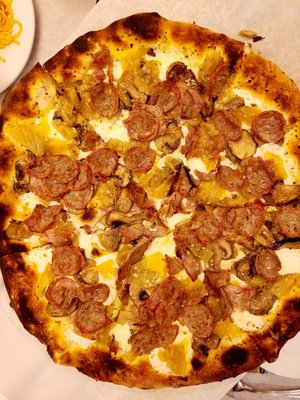 LA VILLA PIZZA - Updated December 2025 - 357 Photos & 635 Reviews - 261 ...