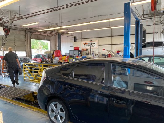 ECONO LUBE N TUNE & BRAKES - Updated June 2024 - 26 Photos & 120 ...