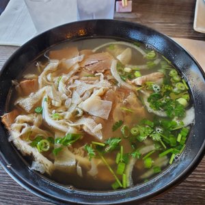 PHO 101 - 1142 Photos & 691 Reviews - Vietnamese - 8031 Edinger Ave ...