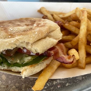 LIDO ISLAND GRILL - Updated April 2025 - 48 Photos & 29 Reviews - 400 ...