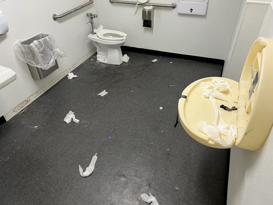 CVS PHARMACY - Updated October 2025 - 28 Photos & 67 Reviews - 222 ...