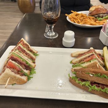 SID’S CAFE - Updated November 2024 - 355 Photos & 327 Reviews - 3000 ...