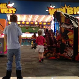 GATTITOWN - Updated July 2025 - 70 Photos & 112 Reviews - 9900 S I-35 ...