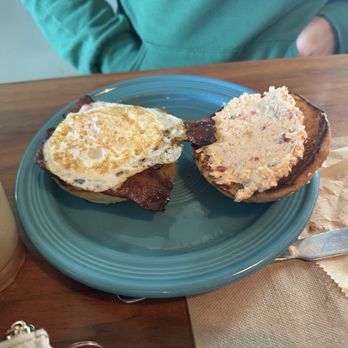 THE DAILY - Updated August 2025 - 723 Photos & 447 Reviews - 652 B King ...