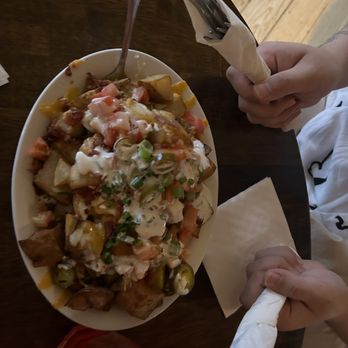 SINE IRISH PUB & RESTAURANT - Updated April 2025 - 289 Photos & 401 ...