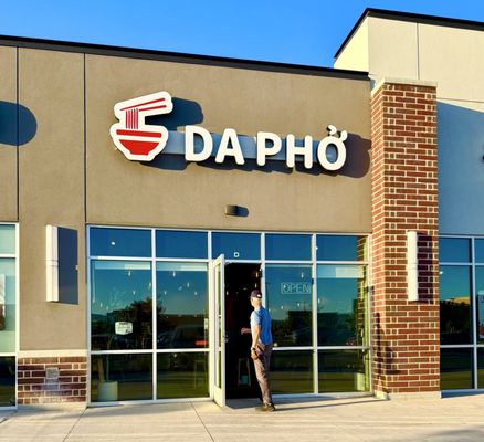 DA PHO - Updated December 2025 - 61 Photos & 51 Reviews - 875 S N ...