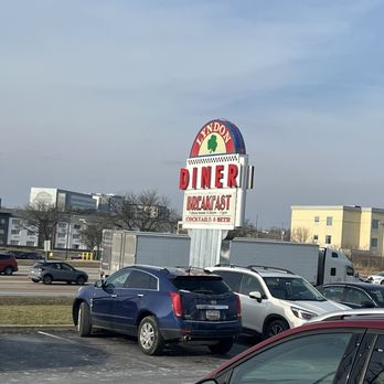 LYNDON DINER - Updated January 2026 - 182 Photos & 227 Reviews - 1353 ...