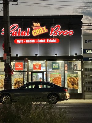 HALAL GRILL BROS BROOKLYN - Updated January 2026 - 75 Photos & 62 Reviews - 2508 Flatbush Ave ...