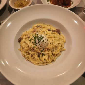 ROMA - Updated January 2025 - 381 Photos & 260 Reviews - 2347 ...