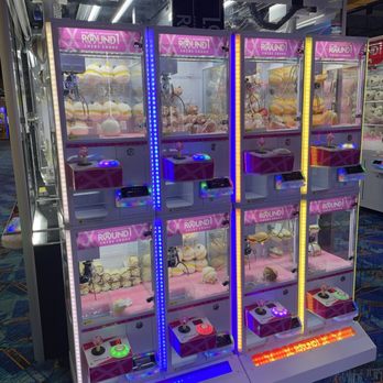 ROUND1 - Updated December 2025 - 502 Photos & 167 Reviews - 285 Winston ...