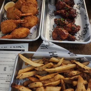 THE HIGHLAND RESTAURANT & BAR - Updated December 2025 - 49 Photos & 68 ...