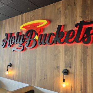 HOLY BUCKETS HALAL CHICKEN & PIZZA - 110 Photos & 91 Reviews - 7331 W ...
