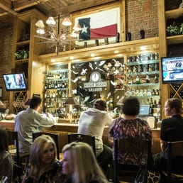 DIAMONDBACK’S - Updated 05/2025 - 304 Photos & 411 Reviews - 217 Mary ...