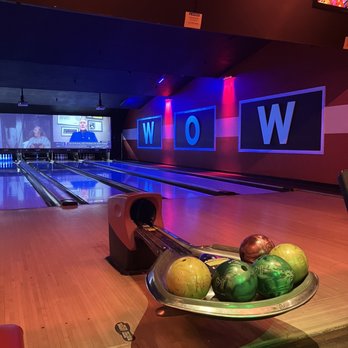 BOWLERO CHRISTOWN - Updated July 2024 - 105 Photos & 113 Reviews - 1919 ...