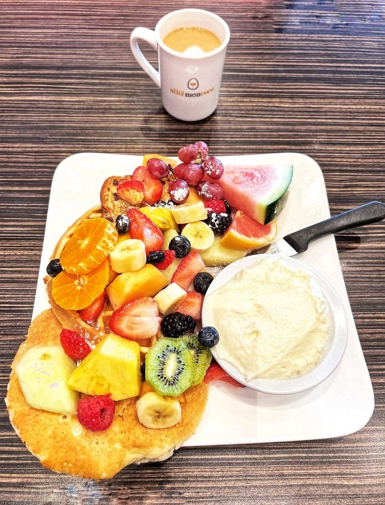 ALLO MON COCO - Updated July 2024 - 22 Photos - 1377 Woodroffe Avenue ...