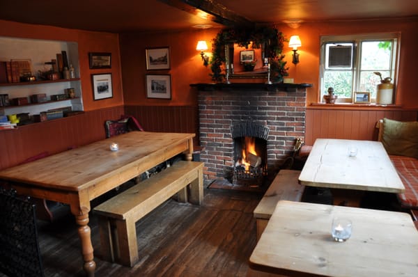 RISING SUN - Updated July 2025 - Witheridge Hill Highmoor, Henley On ...