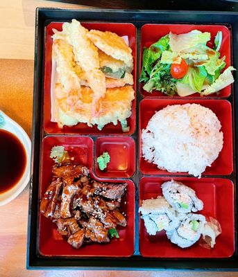 MIKI RESTAURANT - Updated October 2025 - 450 Photos & 526 Reviews ...