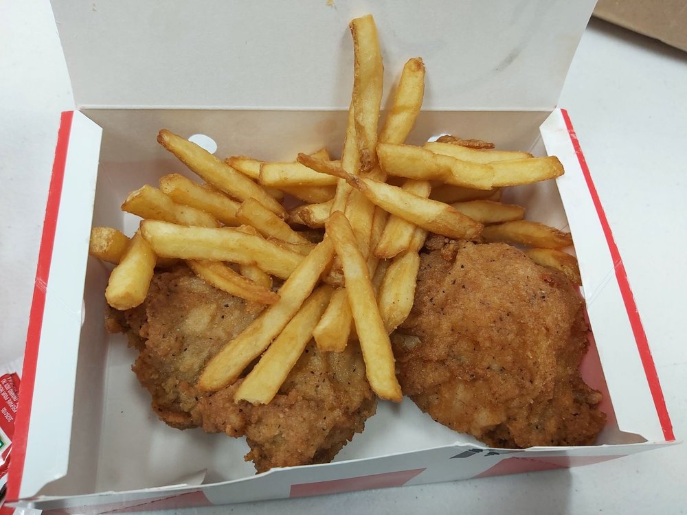 KFC - Updated July 2025 - 16 Photos - 10 Jacob Keffer Parkway, Maple ...