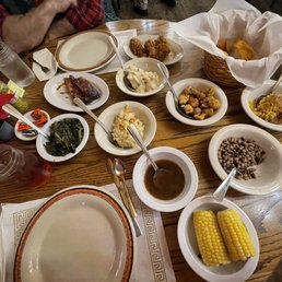 THE DILLARD HOUSE RESTAURANT - Updated July 2025 - 436 Photos & 587 ...