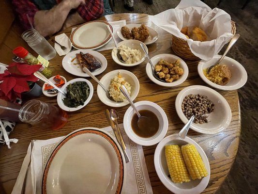 THE DILLARD HOUSE RESTAURANT - Updated January 2025 - 420 Photos & 572 ...