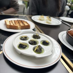 THE HOLBROOK HOUSE - Updated June 2025 - 530 Photos & 190 Reviews - 1 ...