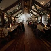 THE WHITE HORSE INN - 351 Photos & 241 Reviews - American (Traditional ...