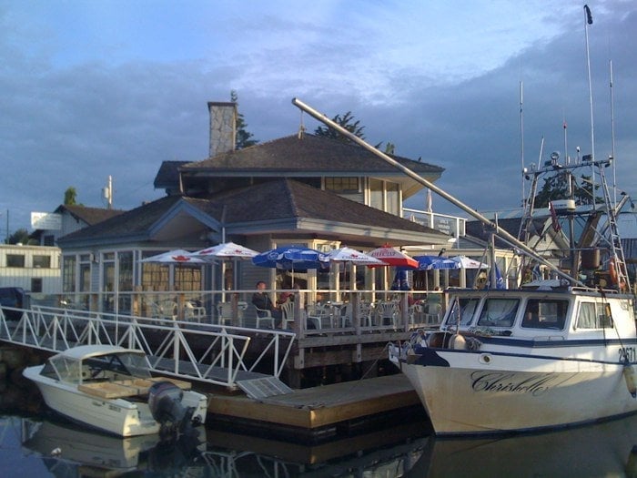 BLUE PETER PUB & RESTAURANT - CLOSED - Updated December 2024 - 2270 ...