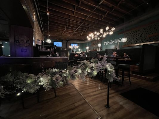 THE TAP HOUSE ON HISTORIC 3RD ST - 148 Photos & 191 Reviews - 10 ...