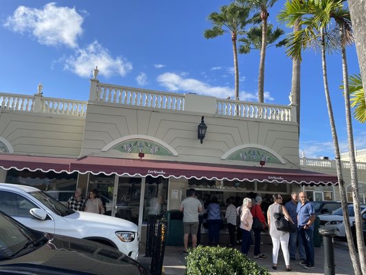 CAFE VERSAILLES - Updated June 2026 - 583 Photos & 418 Reviews - 3555 ...
