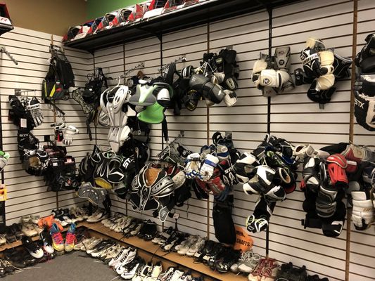 PLAY IT AGAIN SPORTS - Updated January 2026 - 18 Photos & 27 Reviews ...