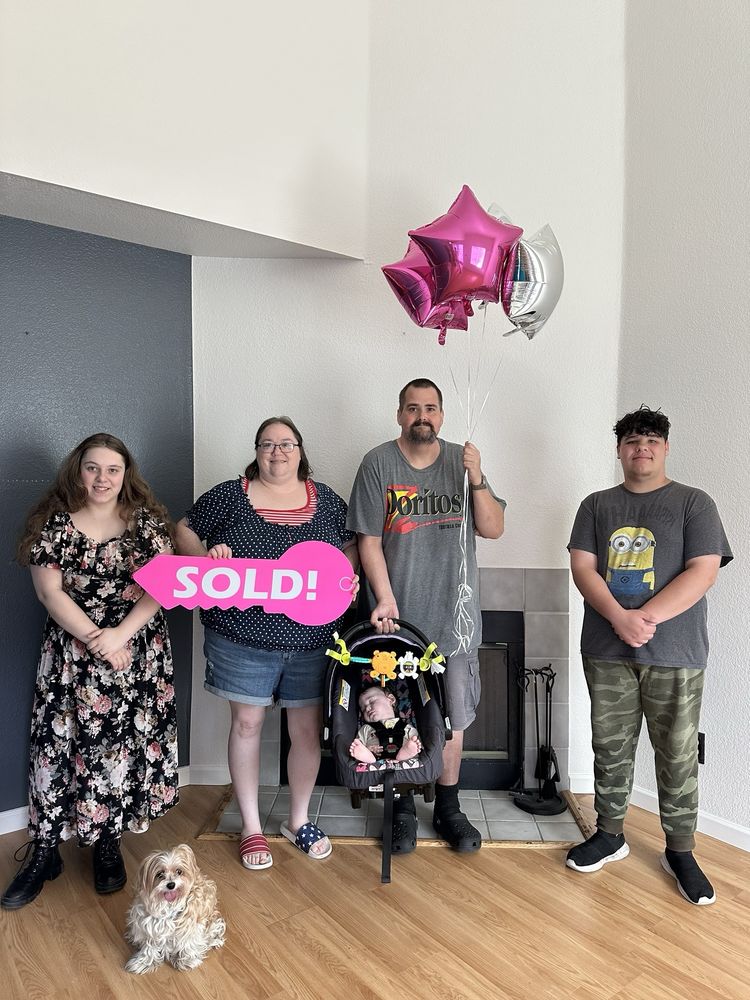 THE REALTOR IN PINK - Updated December 2025 - 11707 Fair Oaks Blvd ...