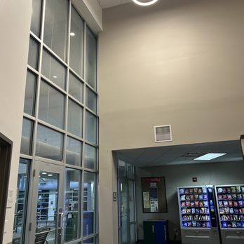 HIGHLANDS RANCH COMMUNITY ASSOCIATION - EASTRIDGE REC CENTER - Updated ...