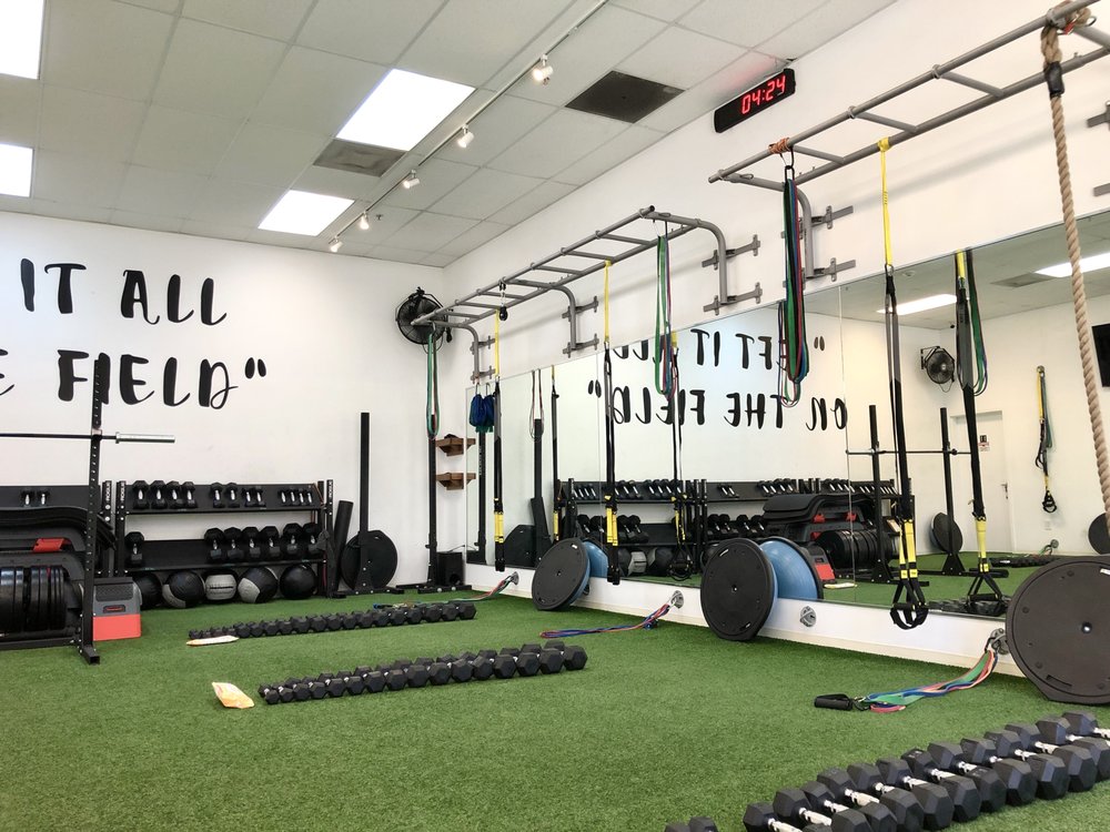 THE FIELD FITNESS - SAN JOSE - 63 Photos & 123 Reviews - 1299 Water ...