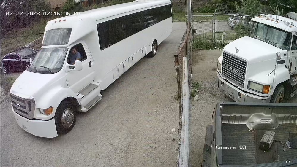 TRANSCITY LIMOUSINE - Updated July 2025 - 23 Photos - 2463 W Foster Ave ...